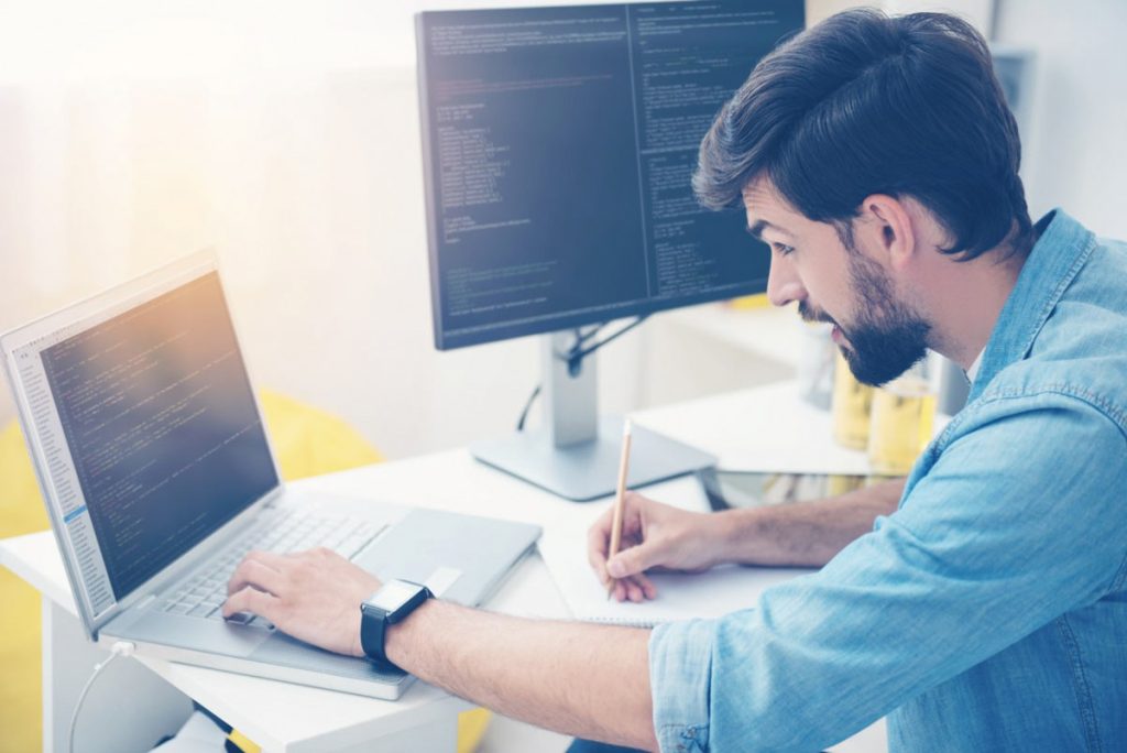 Comment apprendre à coder ? - Le Mag Conso Comment apprendre à coder ? - Le Mag Conso